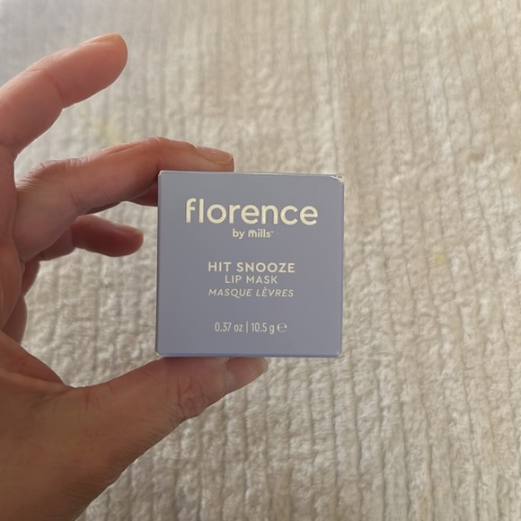 florence | Skincare | Florence By Mills Hit Snooze Jelly Hydration Lip ...